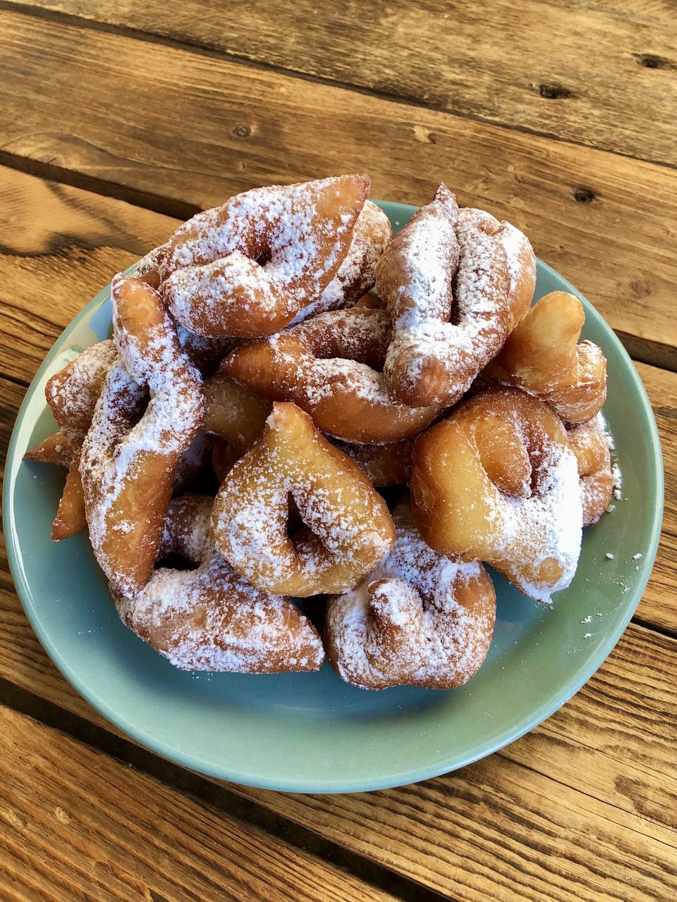 Bugnes stéphanoises - La cuina dels Peris